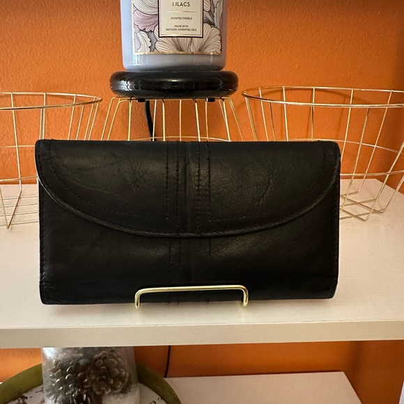 Buxton | Bags | Vintage Buxton Black Wcoin Pouch Wallet | Poshmark